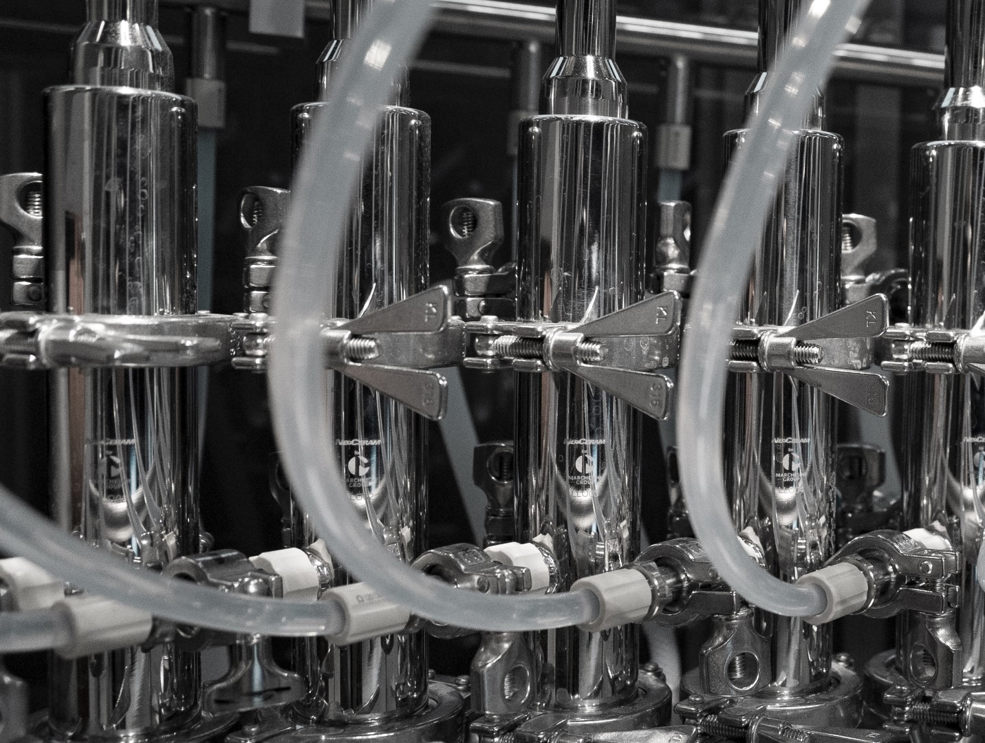 Stickpack filling line for pharmaceutical liquid products ...